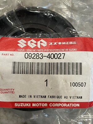 GENUINE SUZUKI AXLE CASE 39X72.3X11.2X18.3 OIL SEAL 09283-40027 PINION ...
