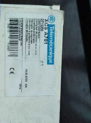 1PC NEW Schneider XCSA701 limit switch XCS-A701. | eBay
