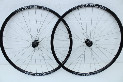 HAND BUILT Dt Swiss R460 Rims Laced To Shimano 105 Hubs 700c 32h Road ...