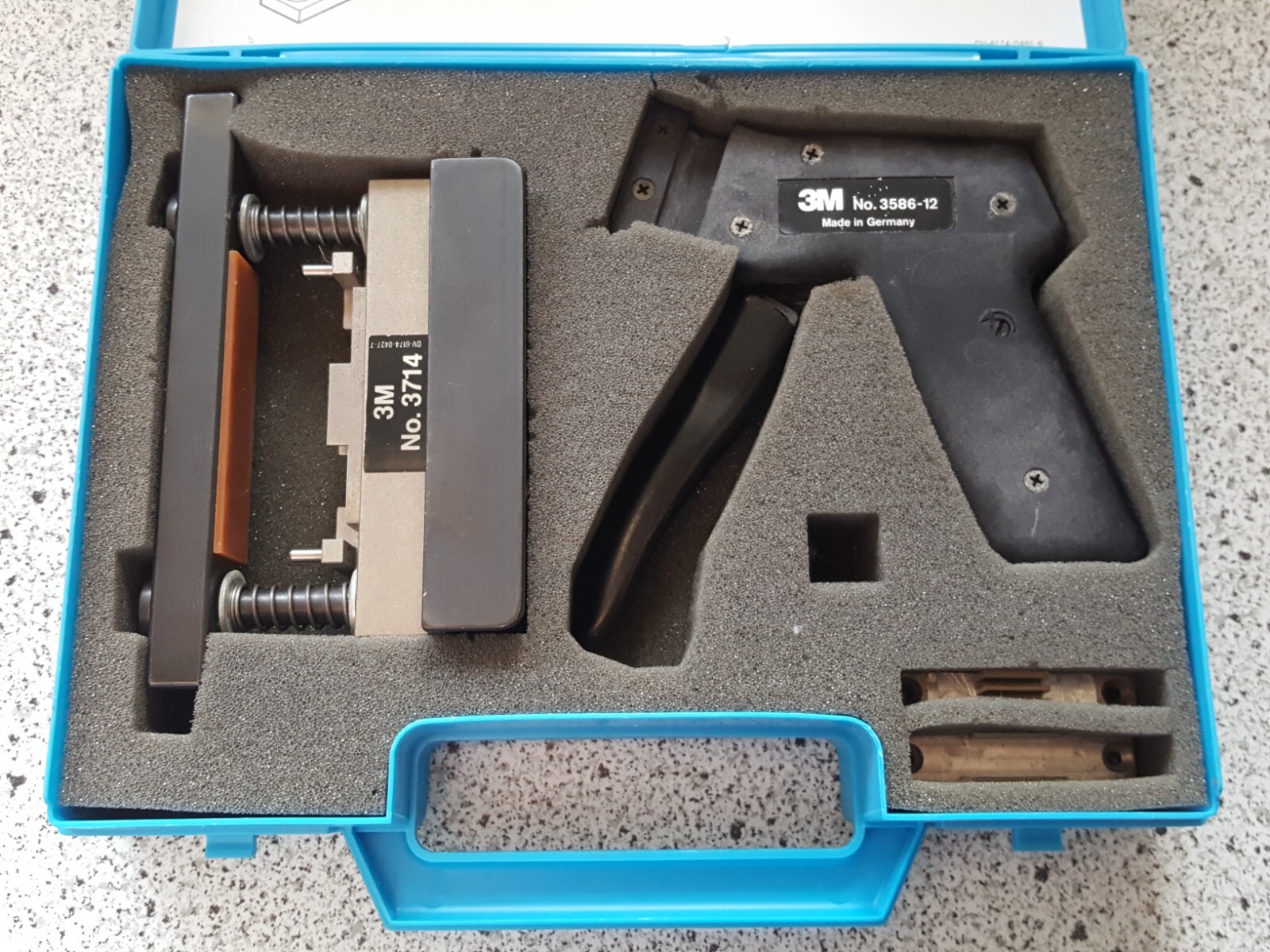 3M 3710 Crimping Tool Set for 9, 15, 25 and 37 pos. DSub connectors | eBay
