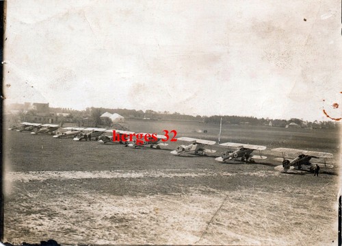 1. WK Foto Jasta 27 in Frankreich vor dem Start, Kennung Flugzeuge top ...