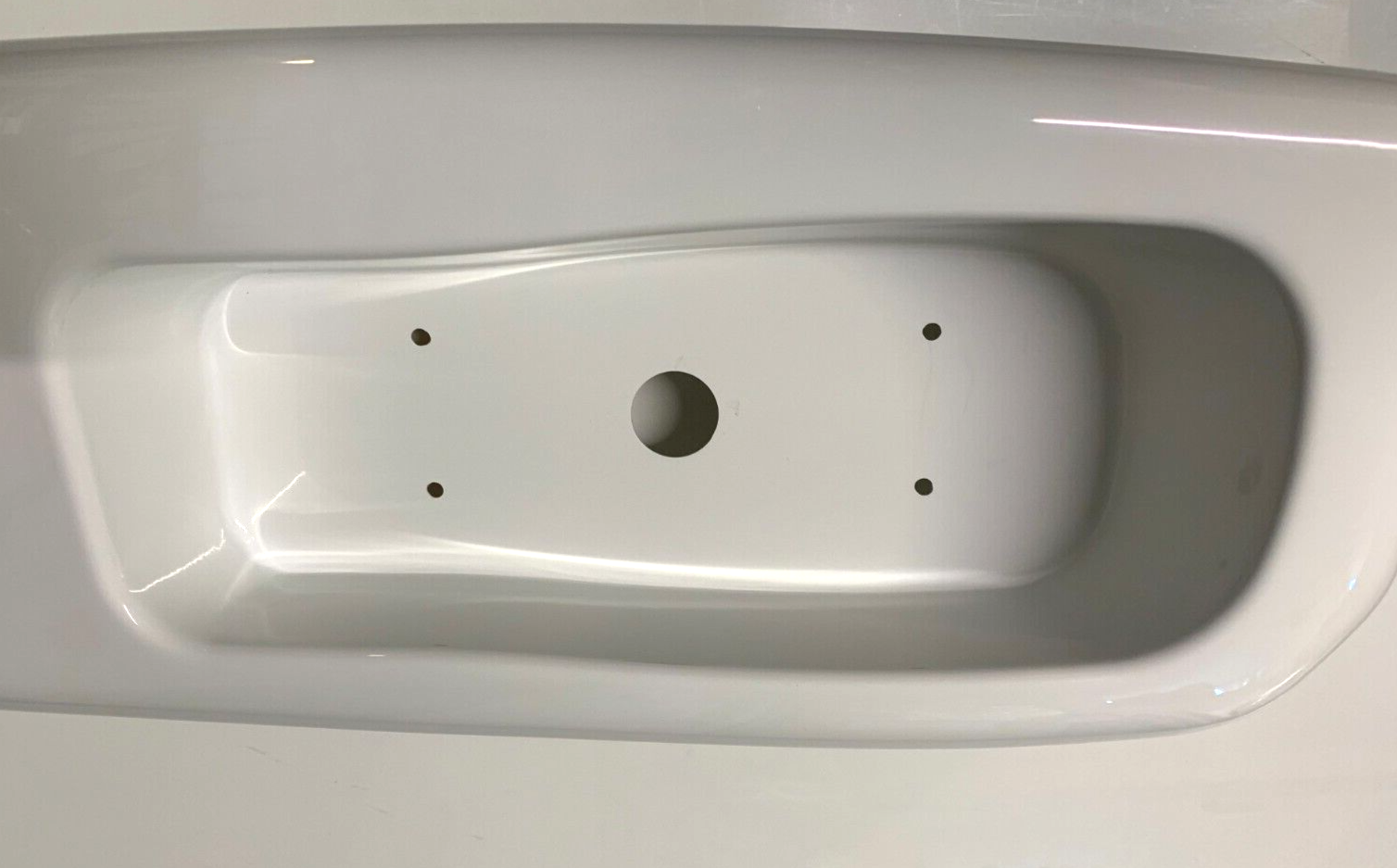 Elddis Compass Motorhome Offside White Rear Bumper Corner Cover Right ...