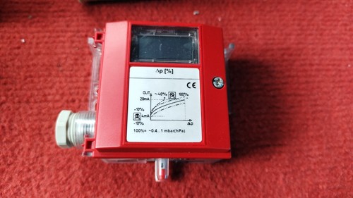P:70 HUBA CONTROL 699.913035143 Diff Pressure Transmitter "NEW" | eBay