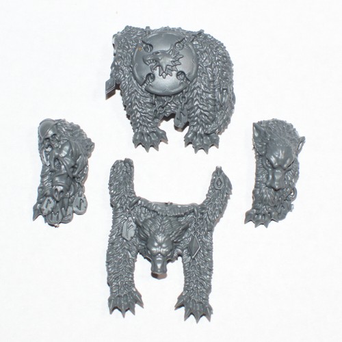 Warhammer 40K Space Wolves Venerable Dreadnought Wolf Pelts Bits (Bitz ...