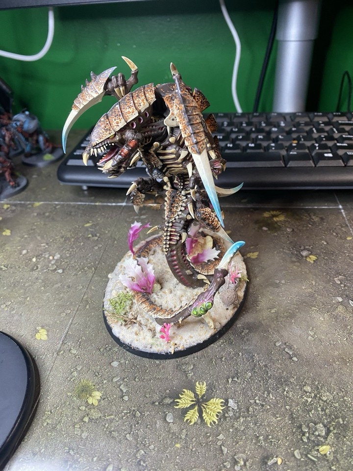 Warhammer 40k Tyranid Trygon - Hawaiian Style Crab Trygon - Pro Painted ...