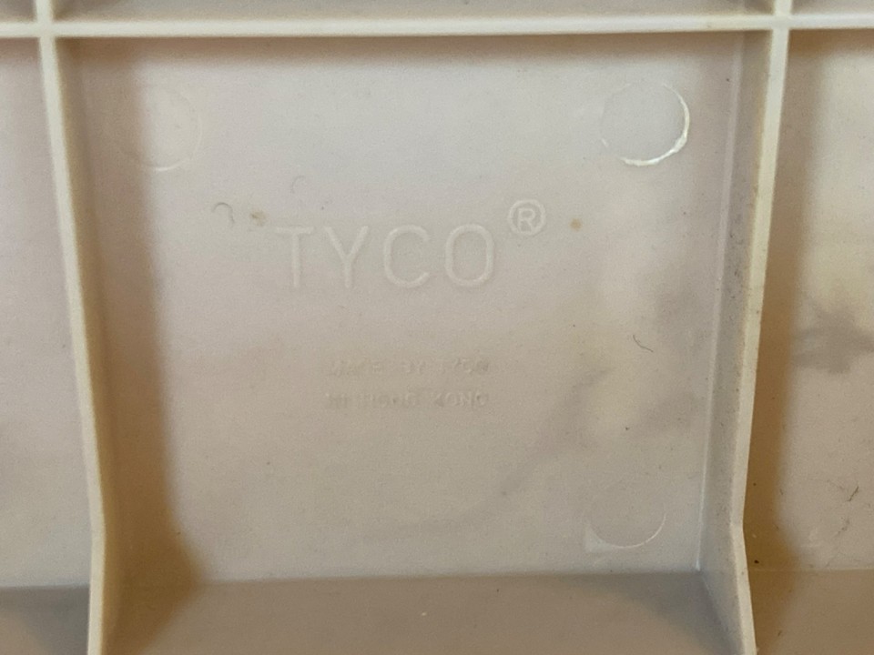 Vintage HO Scale Train Tyco Burlington Northern Piggyback Flat Car Set ...