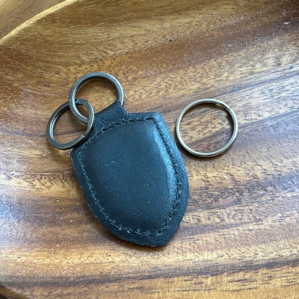 [Import duties included] Porsche Genuine Keychain Turbo Knight Pepita ...