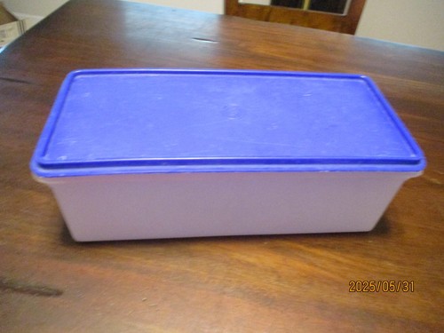 Tupperware Jumbo Bread Server Keeper Blue Seal vtg BPA FREE Plastic | eBay