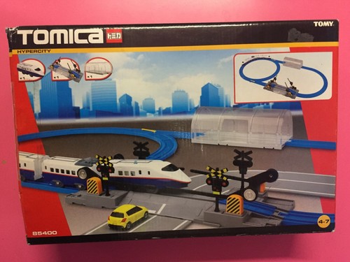 TOMY TOMICA HYPERCITY TRAIN SET 85400 NUEVO - NEW IN BOX | eBay