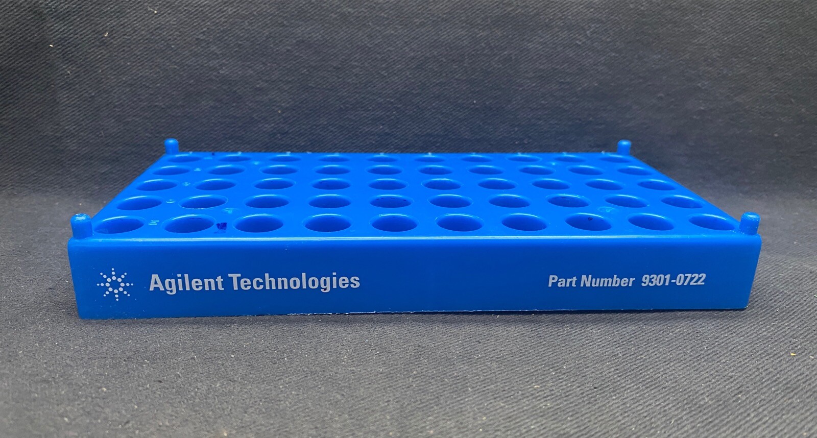 AGILENT Technologies Plastic Vial Tube Rack 12mm ID 50-Place Blue 9301 ...