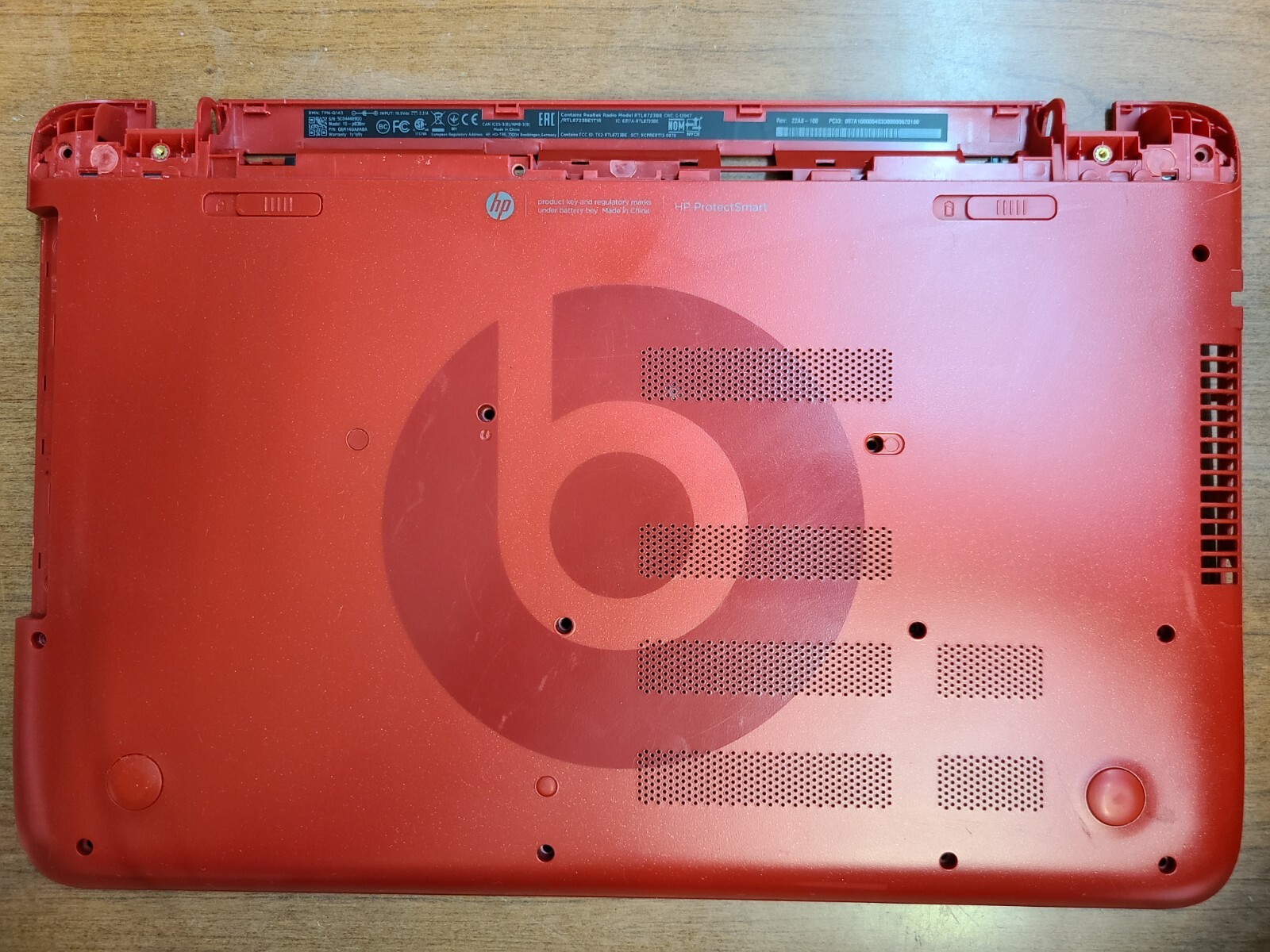 Hp Beats Special Edition With Red