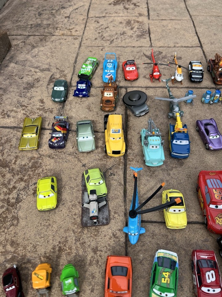 Disney Pixar Cars 1 And Cars 2 Diecast Vehicles Lot Of 134 | eBay