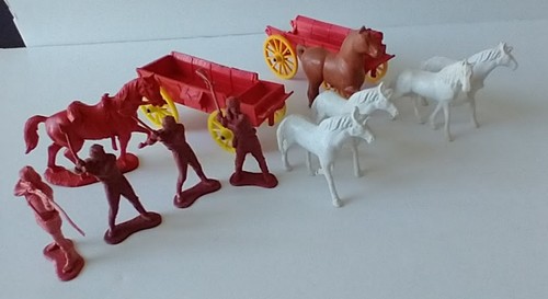 Vintage AUBURN Rubber/Vinyl Pioneers Wagons MPC White Horses Playset ...