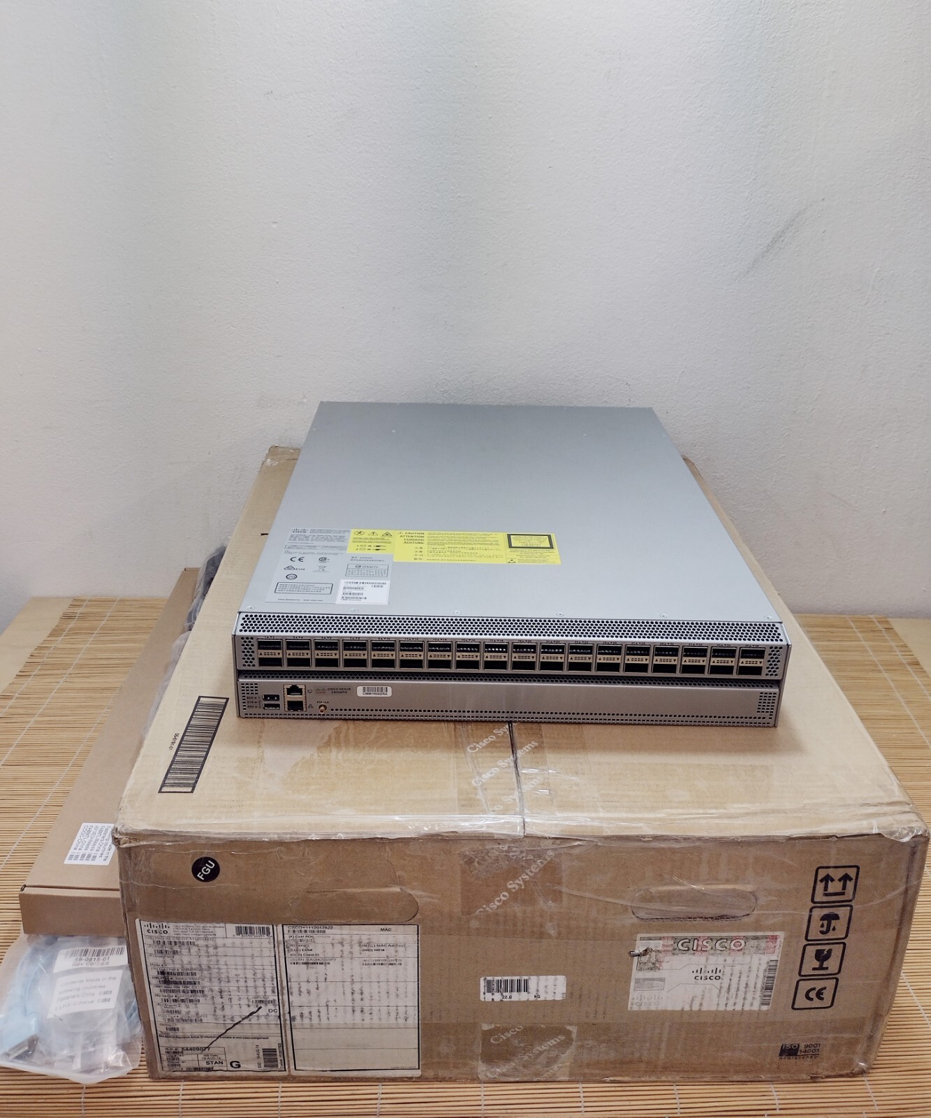 Neu Cisco Nexus N9K-C9336PQ Switch 9K ACI Spine 2RU 36x 40G QSFP+ Port ...