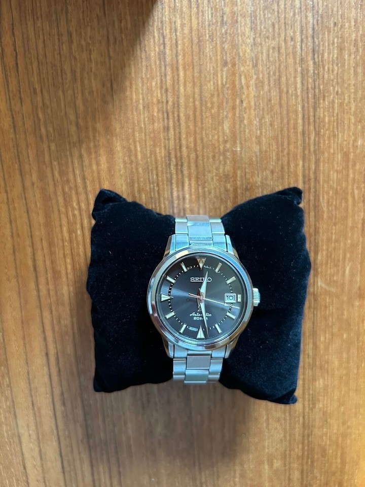 Seiko Prospex Automatic SPB243 reinterpretation of Seiko's 1959 Laurel ...