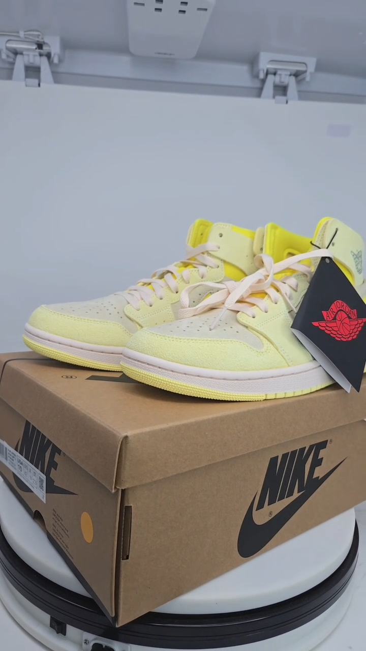 BRAND NEW Nike Air Jordan 1 Zoom CMFT 2 Lemon Twist Citron Yellow ...