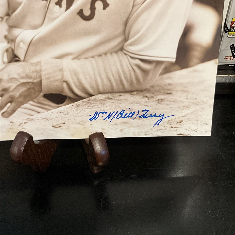 BILL TERRY SIGNED 8X10 PHOTO -BASEBALL HOF - AUTOGRAPH ‼️ | eBay