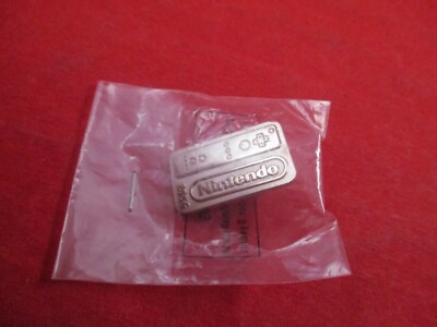 Nintendo Wii Console Controller Remote E3 2006 Promo Silver Color Pin ...