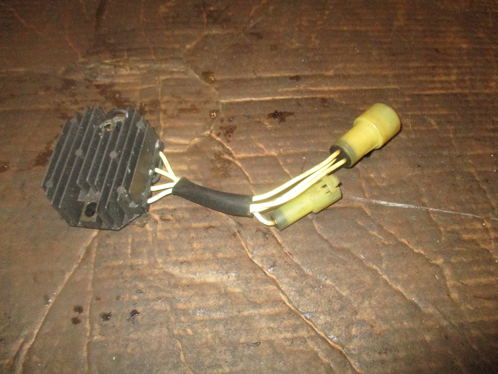 Suzuki DF50 outboard rectifier regulator (32800-87J10) | eBay