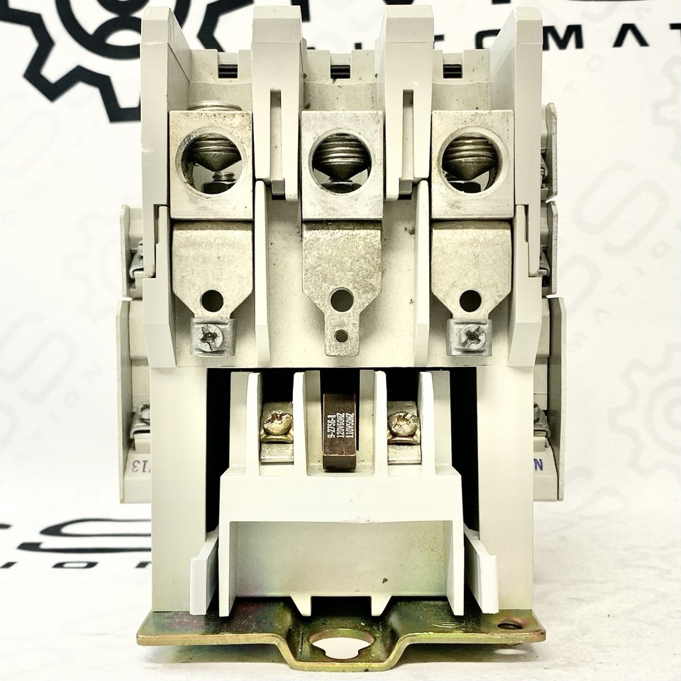Cutler Hammer CE15NN3 Series A1 Starter Contactor Industrial Motor ...