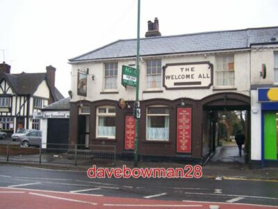 PHOTO THE WELCOME ALL PUB HORNS CROSS BESIDE THE BULL PUB ON A226 ...