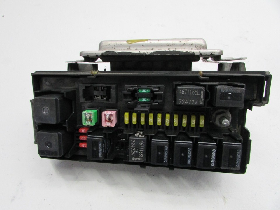 Multifunction Control Module Aspen 2008 Chrysler 4x4 Computer Unit Fuse ...