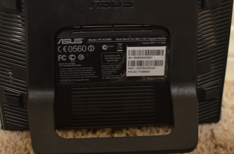 ASUS RT-AC66R 802.11ac Dual-Band Wireless AC1750 Gigabit 4-Port Router ...