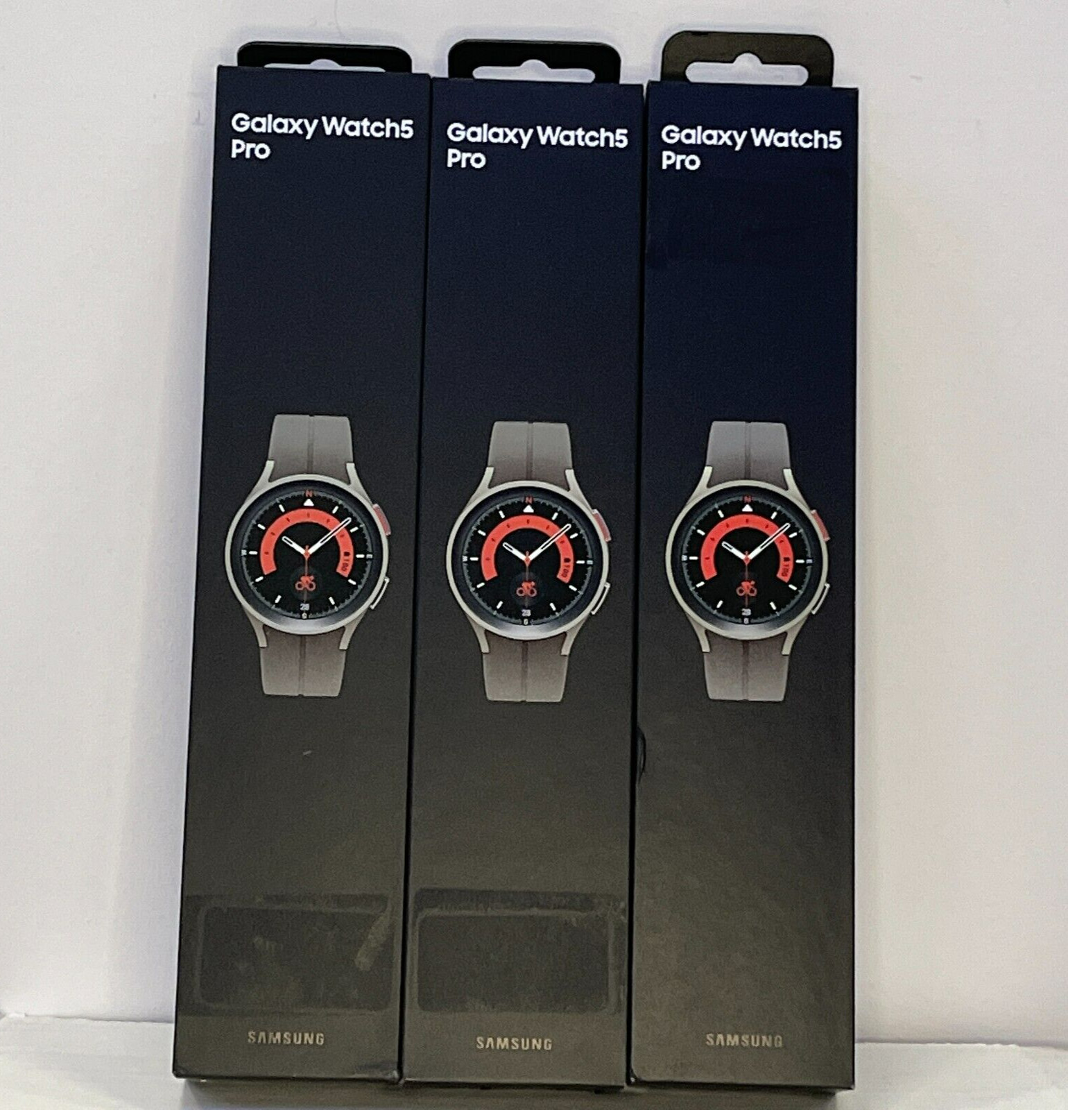 Samsung Galaxy Watch 5 Pro SM-R920 GPS 45MM Gray Titanium CPO KIT