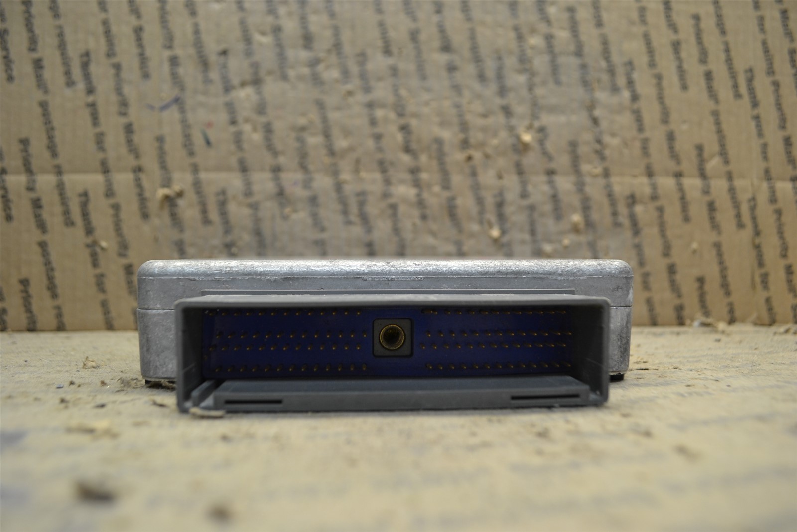 1999 Ford Windstar 3.8L Engine Control Unit ECU XL2F12A650ME Module 252 ...