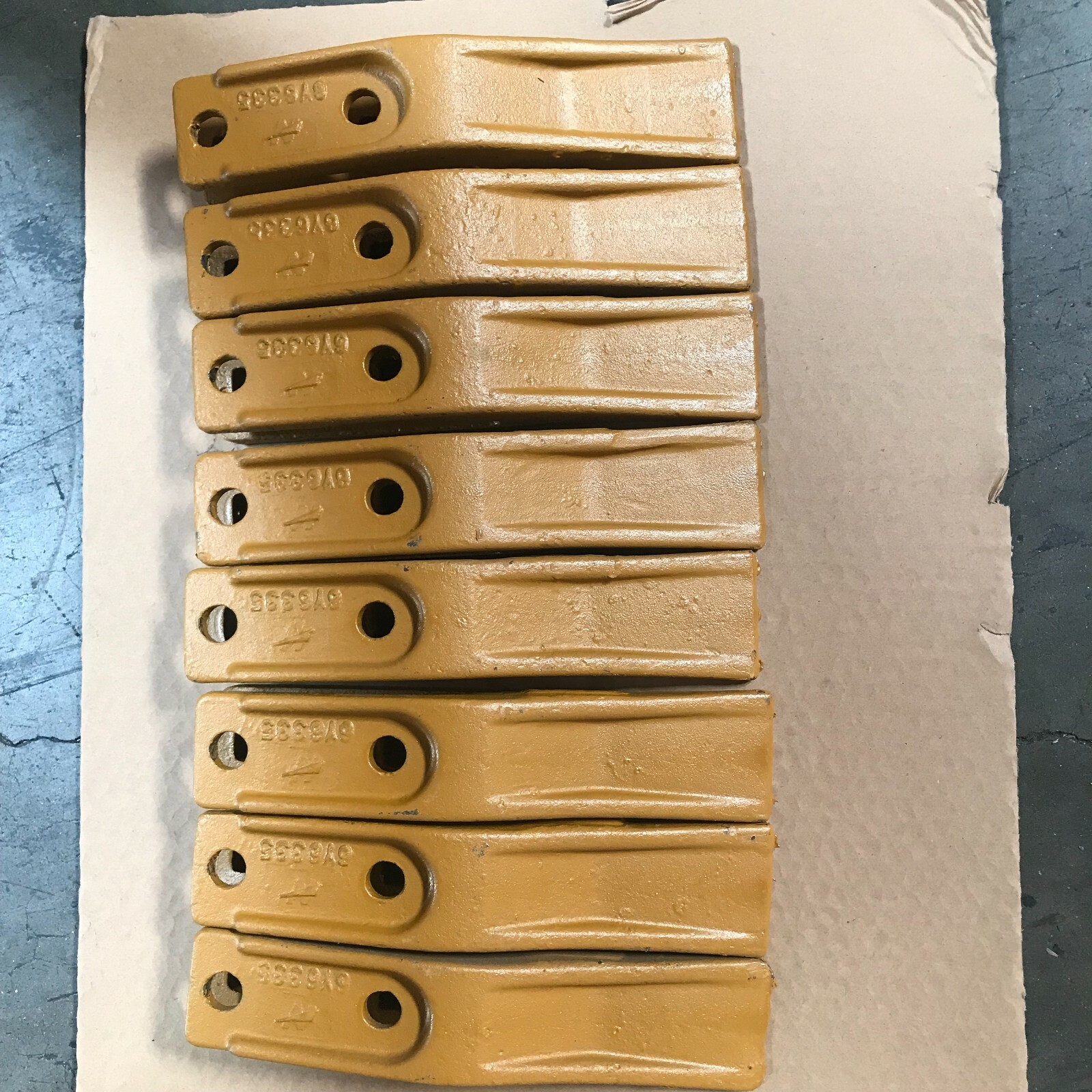 8 PCS 1358203 Tooth-UNI Fits Caterpillar 6Y6335 414E 416B 416C 416D ...