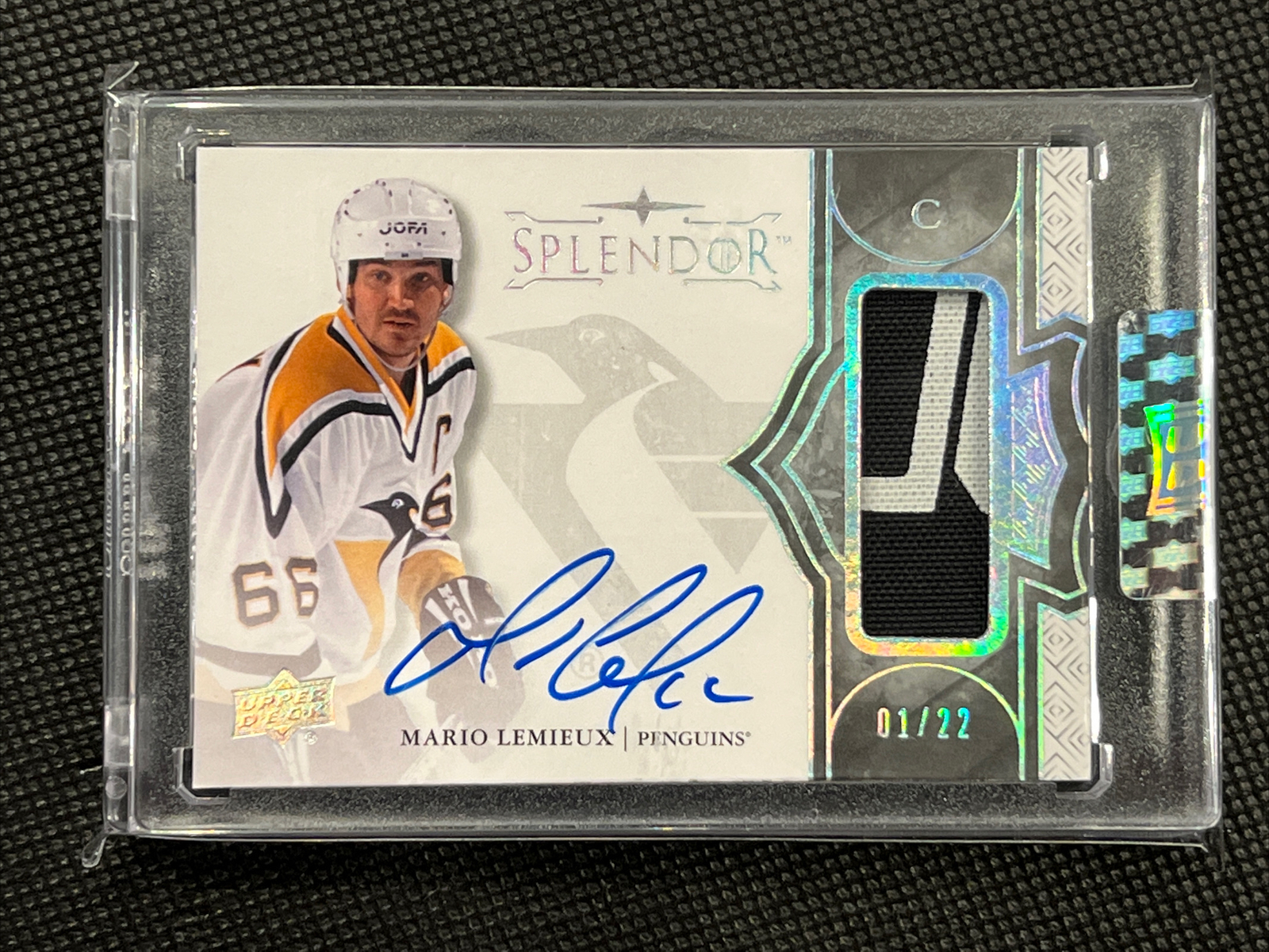 Mario Lemieux | Autographed Hockey Memorabilia & NHL Merchandise