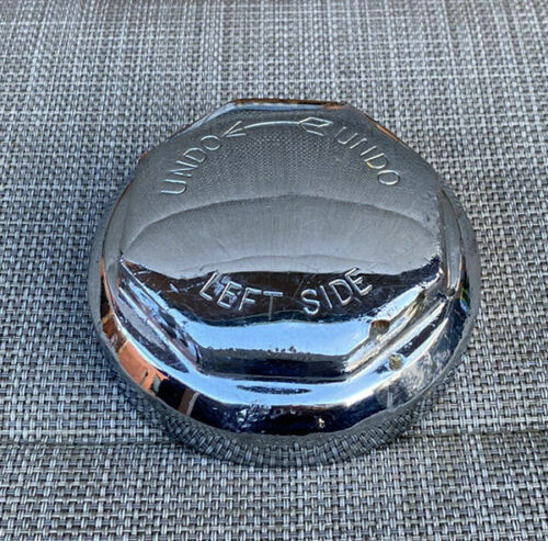 MGB 1967-69 MGC GT COUPE-ROADSTER GENUINE CHROME LHS RIM CENTER CAP ...