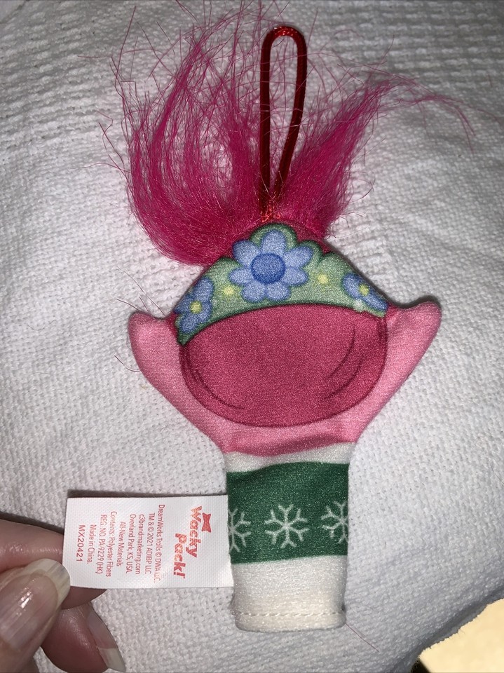 Trolls Holiday in Harmony Poppy Finger Puppet Sonic Wacky Pack Toy ...