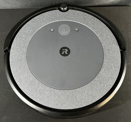 iRobot Roomba i557020 Combo i5+ Self-Emptying Robot Vacuum & Mop Used ...