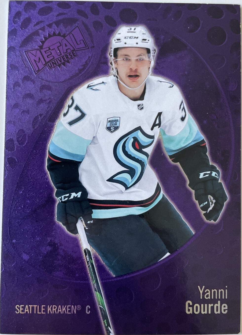 2022-23 Skybox Metal Universe - Yanni Gourde #22 Purple Spectrum Fx ...