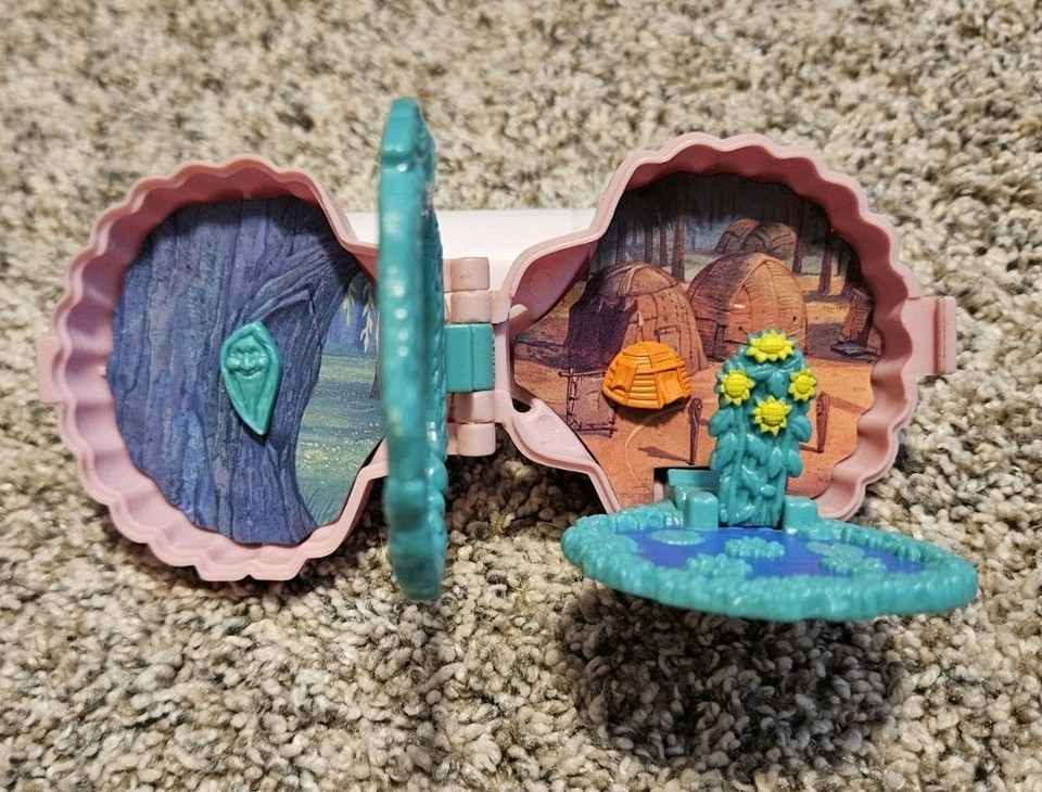 Pocahontas Polly Pocket Mini Seashell Set | eBay