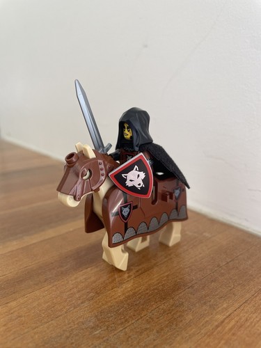 Custom LEGO Wolfpack Knight Medieval Horse Barding With Horse (Read ...