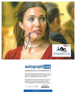 MANDY MOORE AUTOGRAPH SIGNED 8x10 PHOTO THIS IS US ACOA | eBay