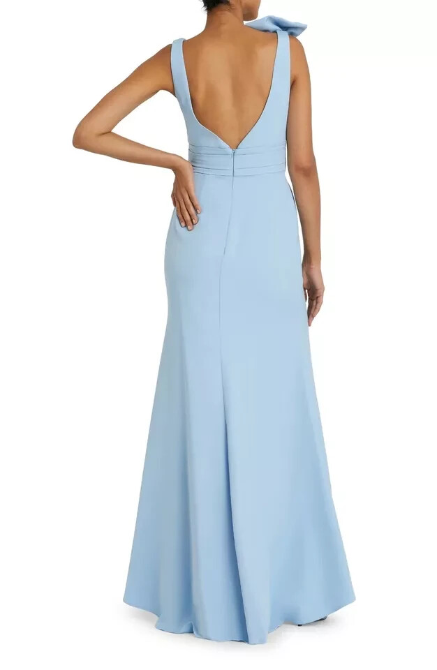 Mac Duggal Powder Blue Bow Shoulder V-Neck Gown Size 6 $298 | eBay