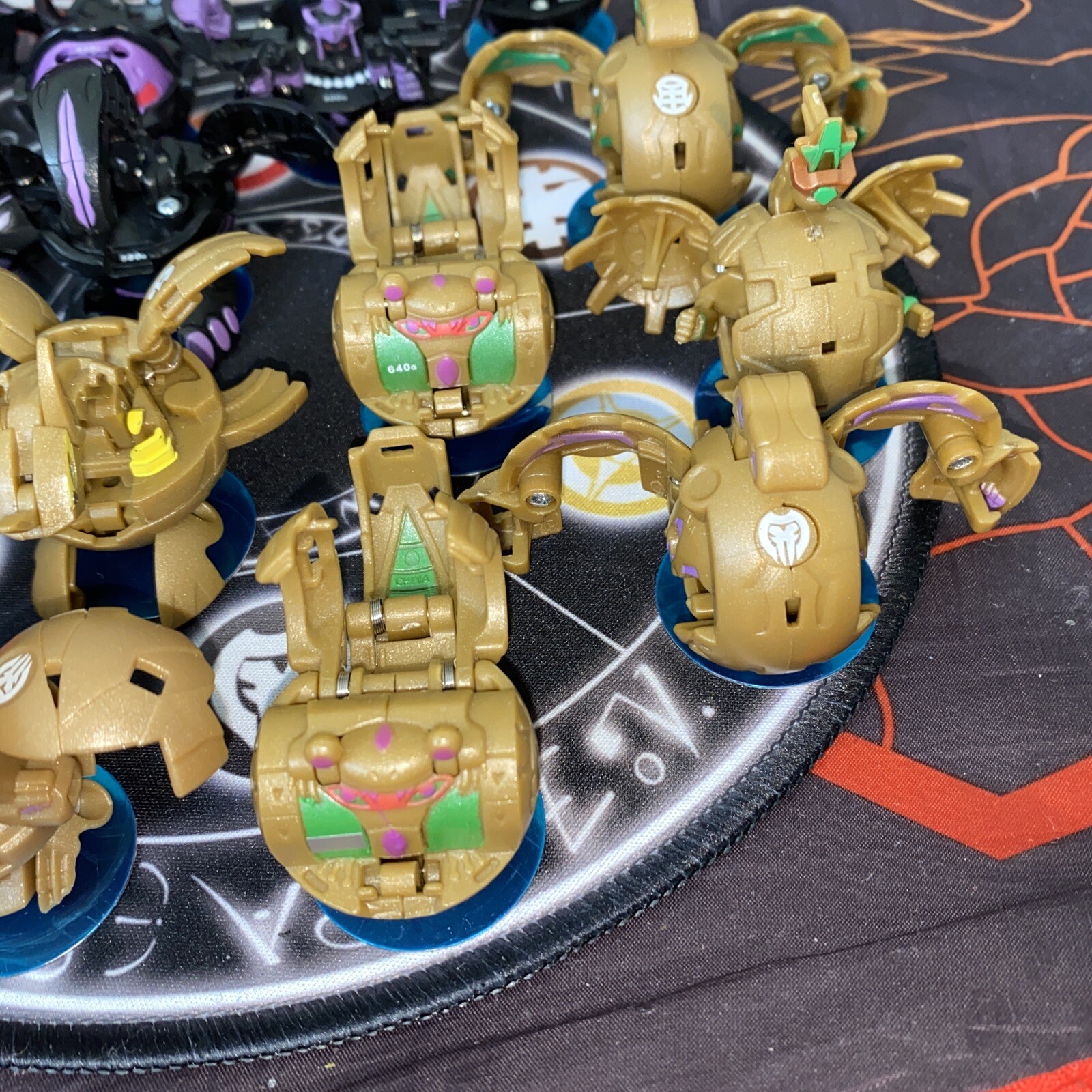 Bakugan Battle Brawler Lot of 14 Darkus Dragonoid Wavern Hades Fear ...