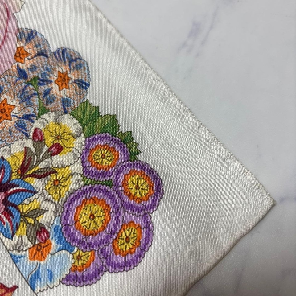 Gucci Scarf Stole Floral Pansy Insects Pattern Size 87cm Multicolor ...