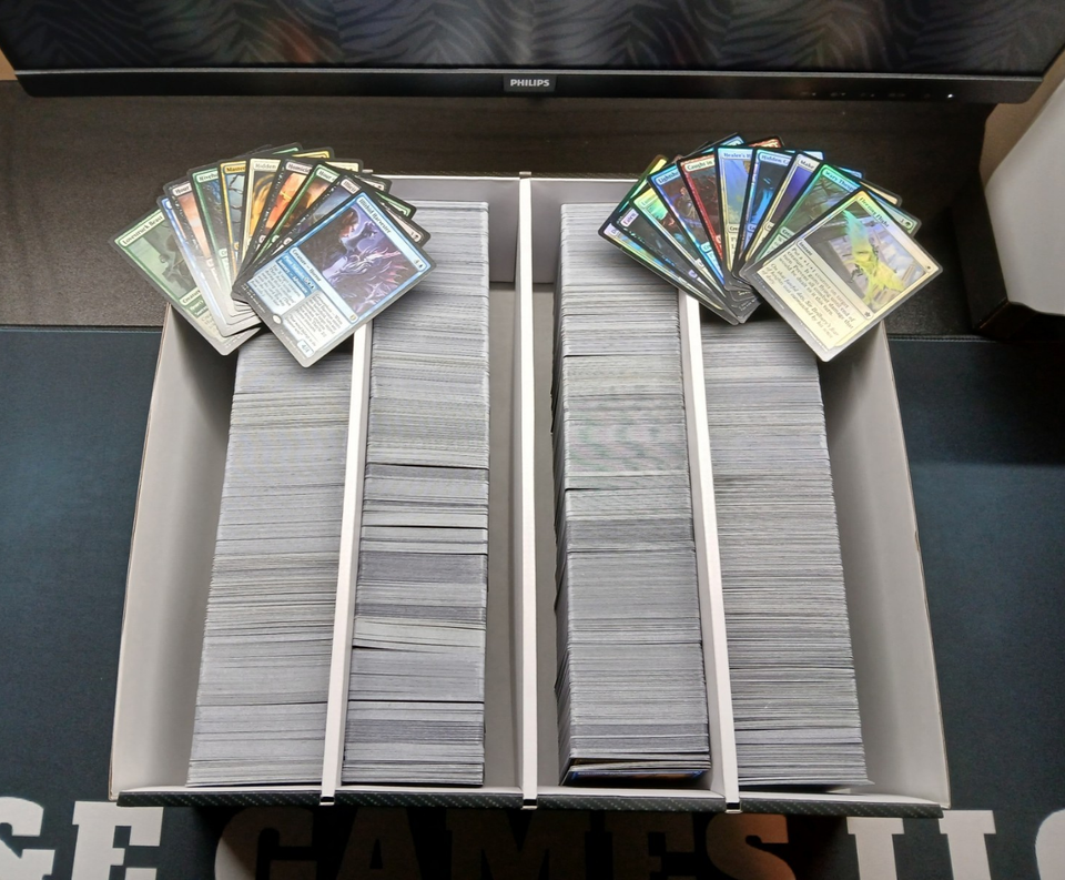 MTG Bulk Lot - Over 4,000 Magic Cards – Commons/Uncommons with 20 Rares ...