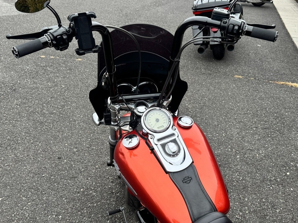 2011 Harley-Davidson Dyna Glide Dyna Club Style Custom HD | eBay