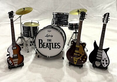 THE BEATLES MINIATURE DRUM AND GUITAR SET - With LARGER 6" GUITARS | eBay