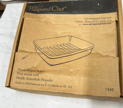 Pampered Chef 1342 Small Ridged Baker | eBay