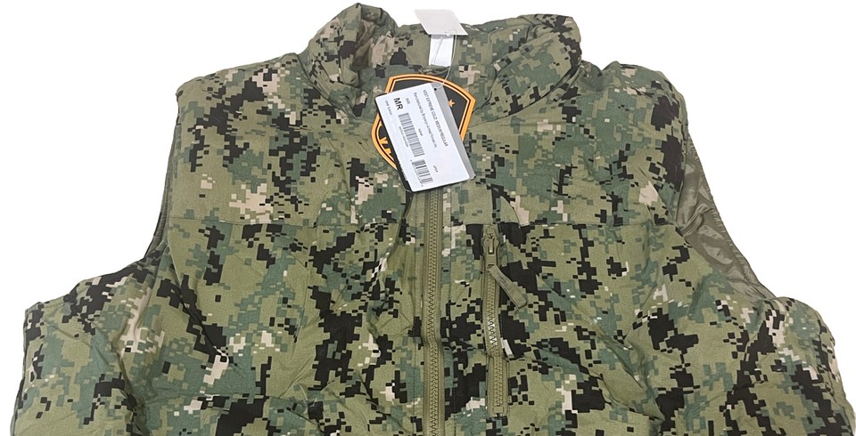 USGI AOR2 Vest Level 7 Primaloft Extreme Cold Weather US Navy by BAF ...