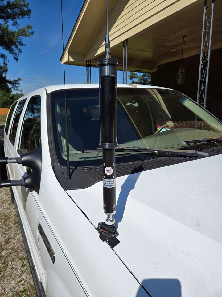 Tarheel Designs LITTLE PRO motorized antenna..plus Small Cradle Mount ...