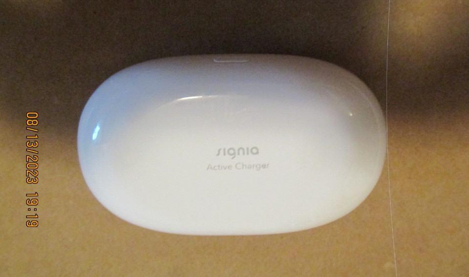 Signia Active/Active Pro Portable Charger | eBay