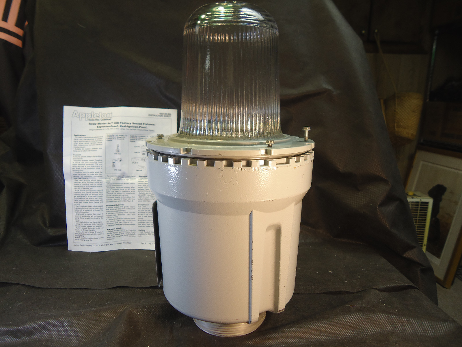 NEW APPLETON HID HPS HAZARDOUS LOCATION LIGHT FIXTURE CJB70L-MT ...