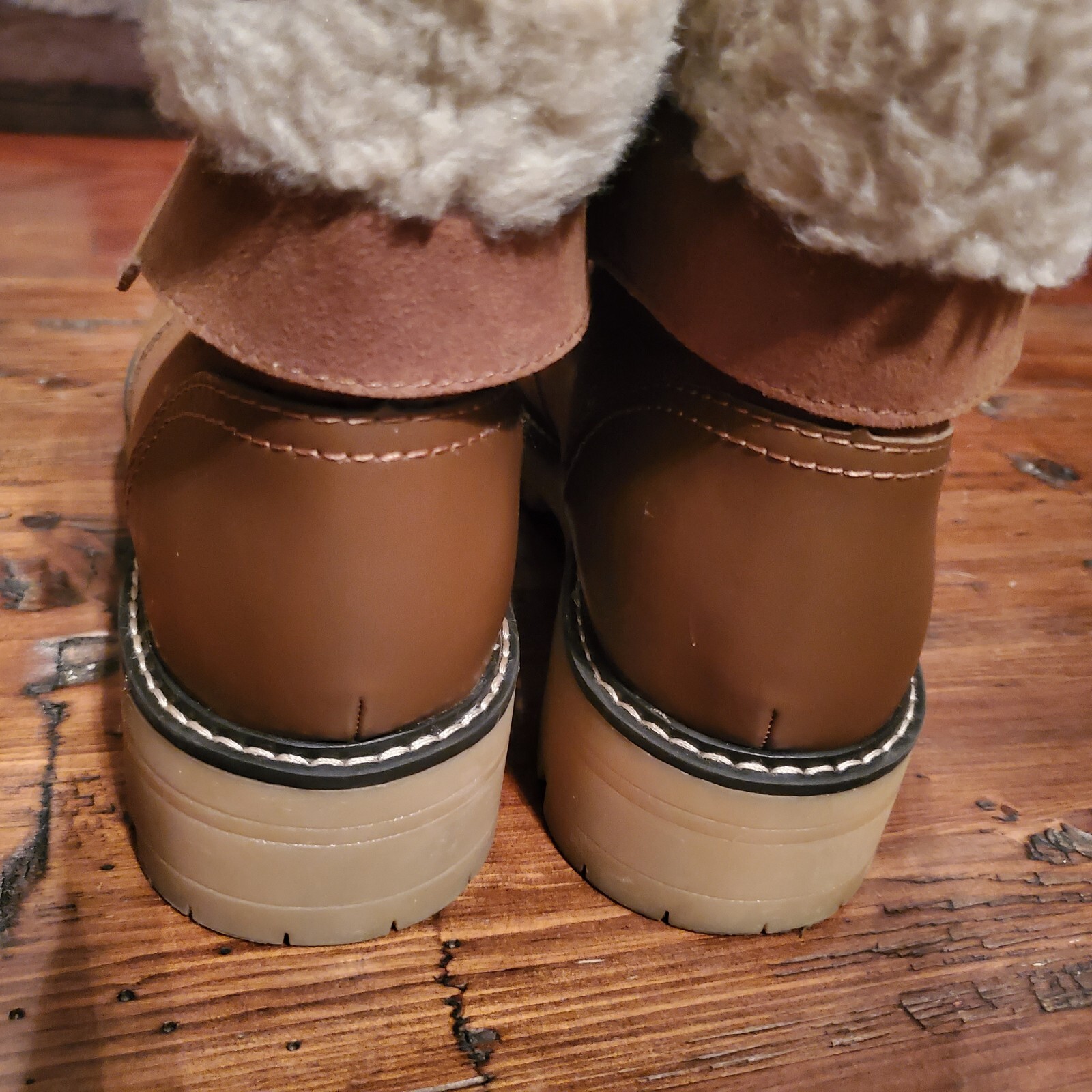 Time and True Women's Boots Sz 10 - Faux Suede and Fur - Memory Foam ...
